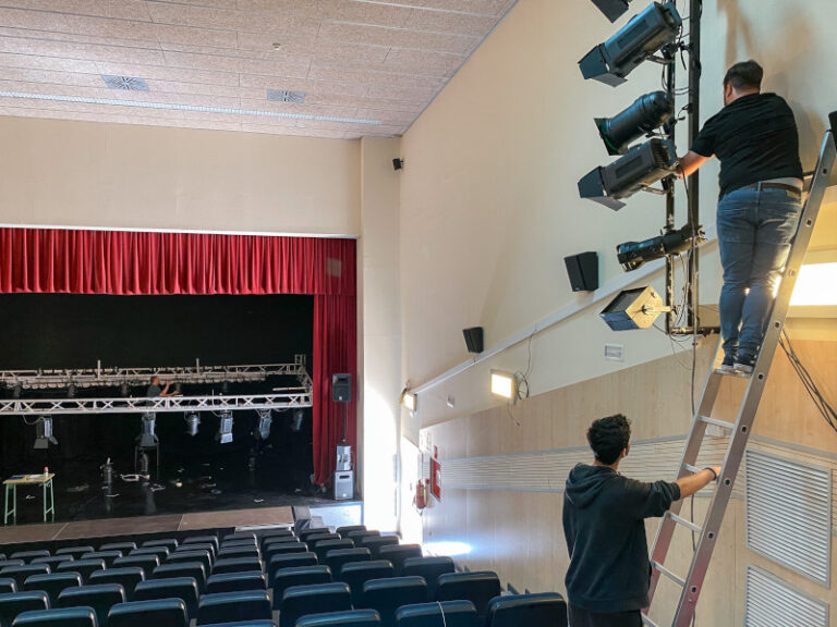 Theater safety tips - CM Regent